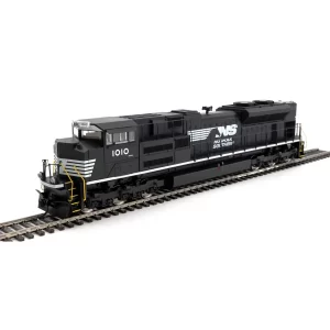 SD70ACe Diesel Locomotive - Spring Creek Model Trains