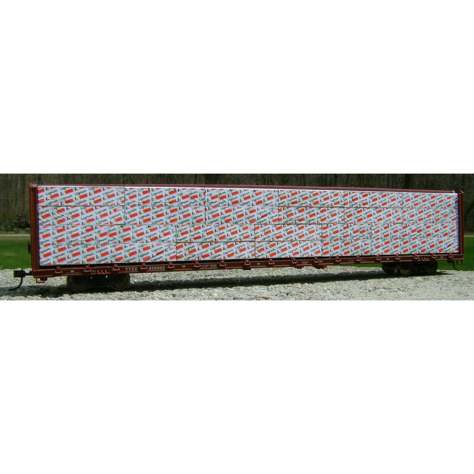 Columbus Trainmaster HO Scale Centerbeam Lumber Load Lignum - Spring ...