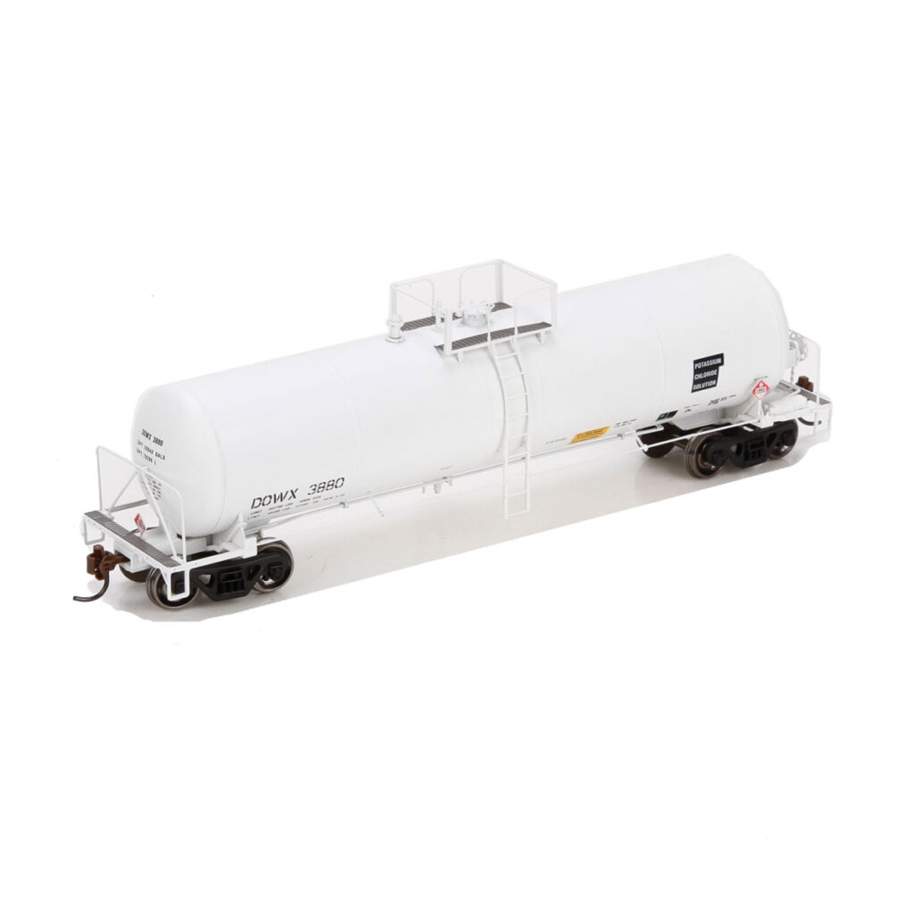 Athearn HO 20,900 Gallon Richmond Tank Car DOW Chemical "DOWX" - Spring ...