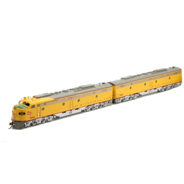 Rapido HO E8A&B Milwaukee Road "Yellow" w/ DCC & Sound - Spring Creek Model Trains