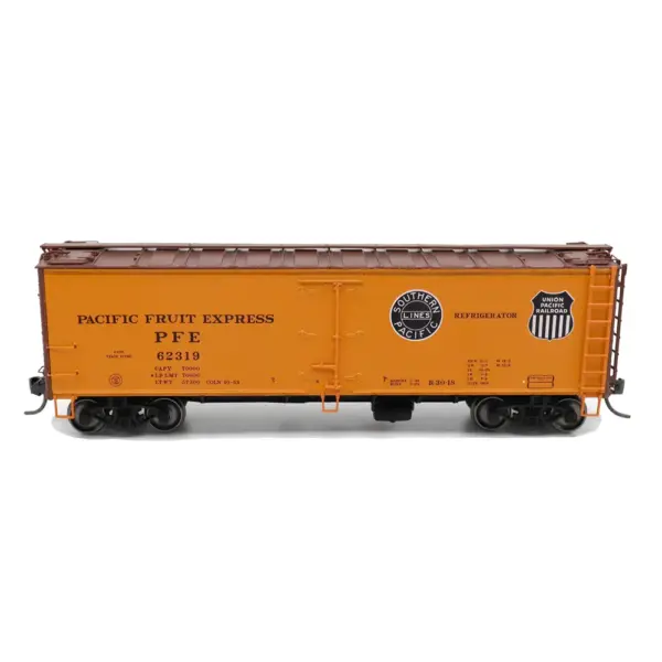 Intermountain HO 40' PFE Wood Reefer R-30-18 Pacific Fruit Express ...