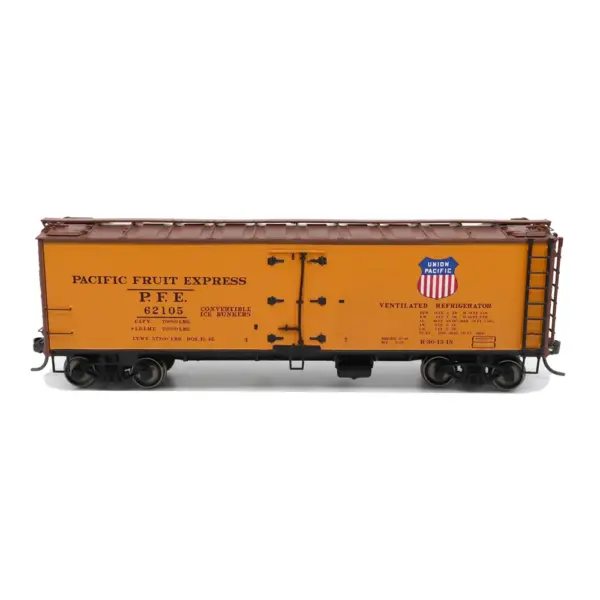 Intermountain HO 40' PFE Wood Reefer R-30-18 Pacific Fruit Express ...