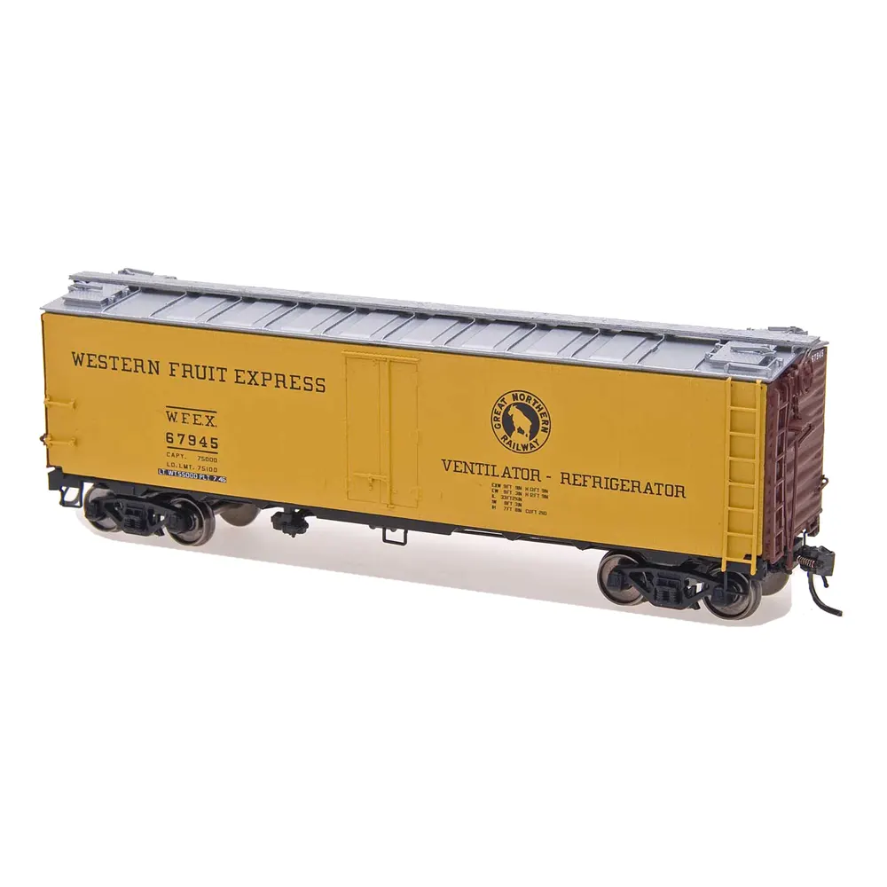 Intermountain HO 40' Steel Reefer R-40-10 Great Northern "Western Fruit ...