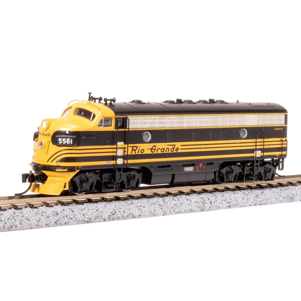 Broadway Limited Paragon 4 N F7A Denver & Rio Grande "Three Stripe" w/ DCC & Sound - Spring ...