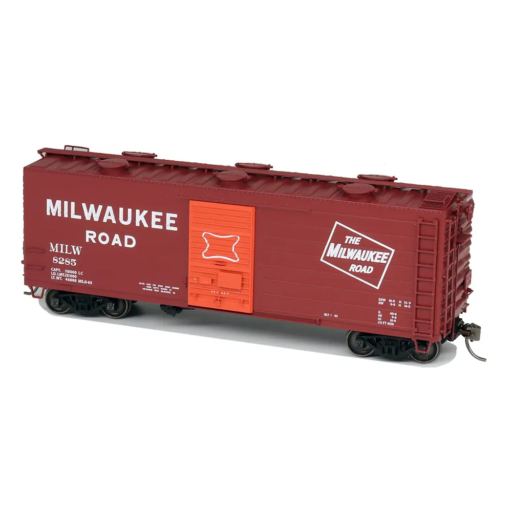 Intermountain HO 40' Rib Side Box Car Milwaukee Road "Roof Hatches ...
